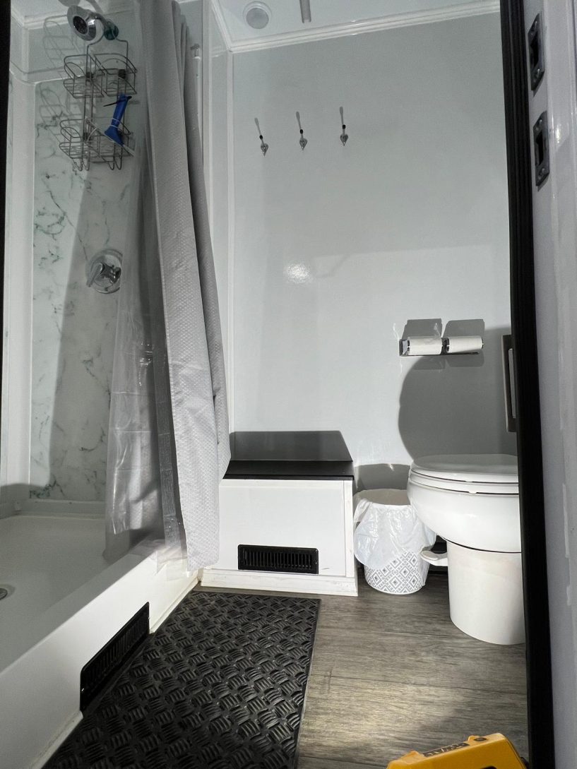 Disaster Relief Shower Unit - Samaritan's Purse - Gift Catalogue